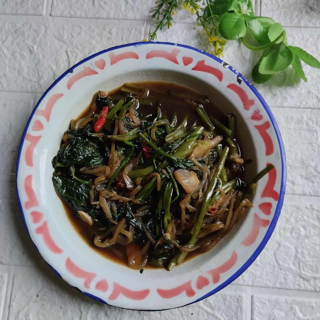Resep Cah Kangkung Labu Siam Sederhana Rumahan dari Rayna Kitchen