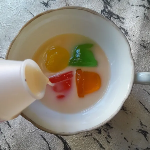 Resep Jelly Probiotik Susu Cair Selasih Sederhana Rumahan Di Yummy App