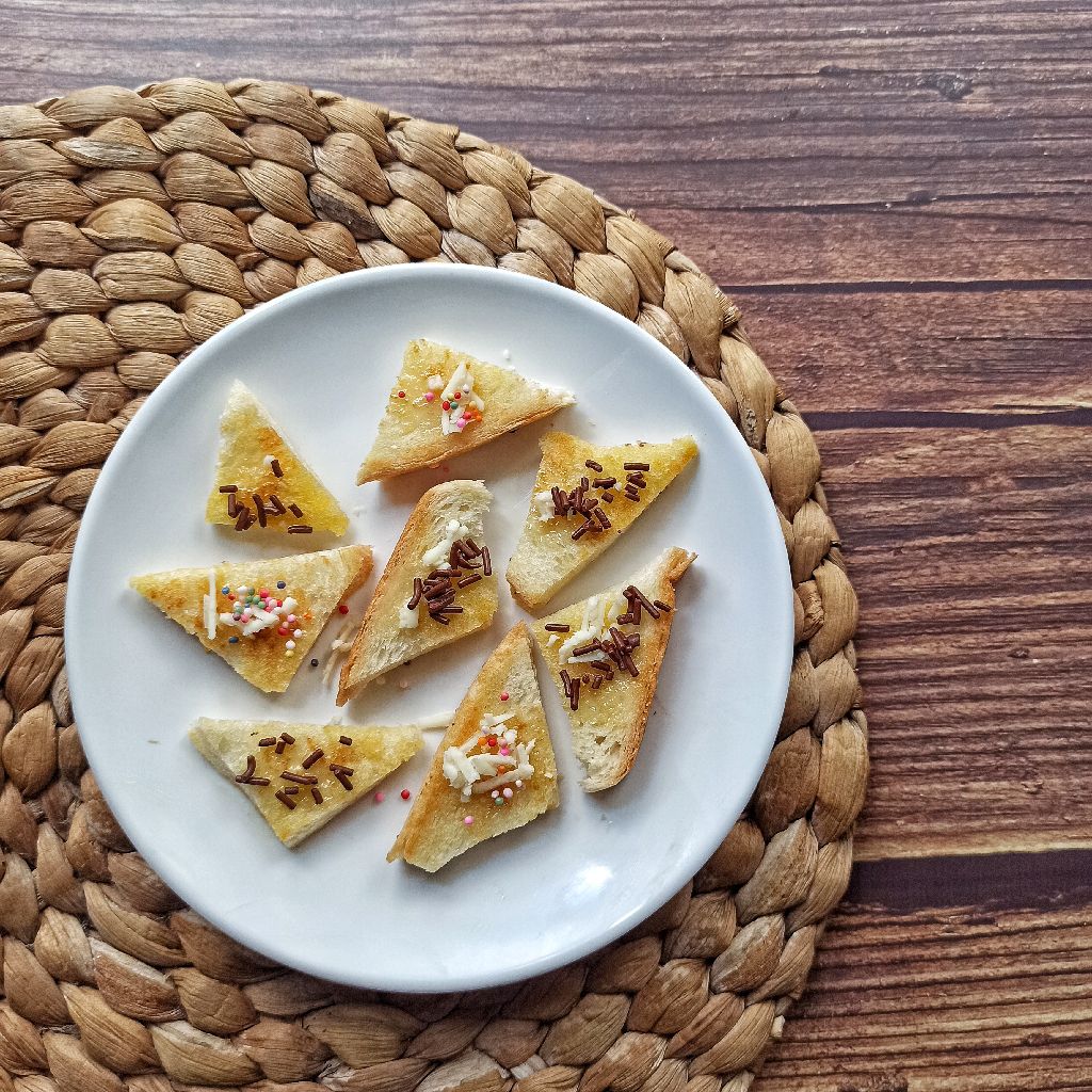 Resep Mini Triangle Toast Sederhana Rumahan di Yummy App