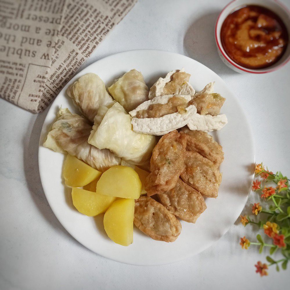 Resep Siomay Ayam Daging Sapi Sederhana Rumahan dari Astri Anjarwati