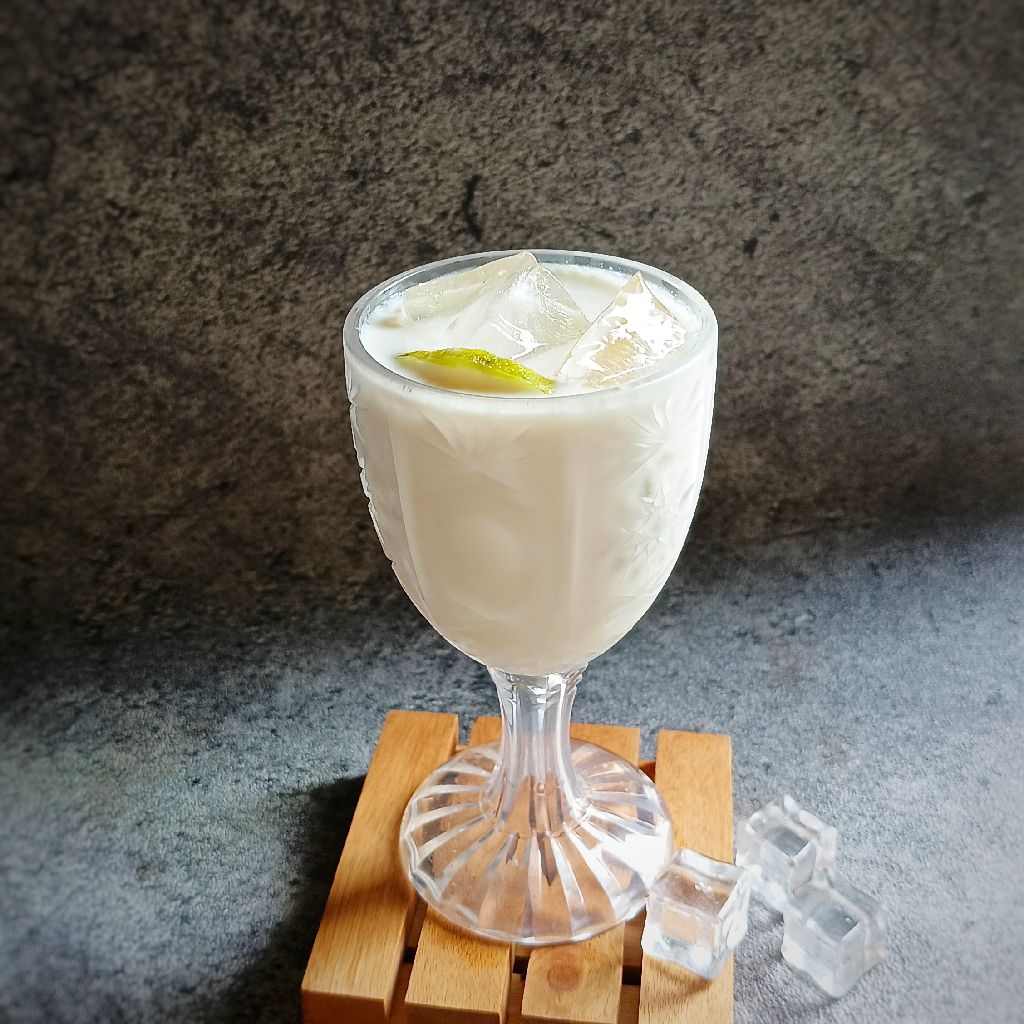 Resep Es Susu Lemon Sederhana Rumahan dari Heny Rosita