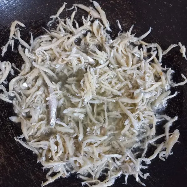 Resep Sambal Pete Teri Cepokak Sederhana Rumahan di Yummy App