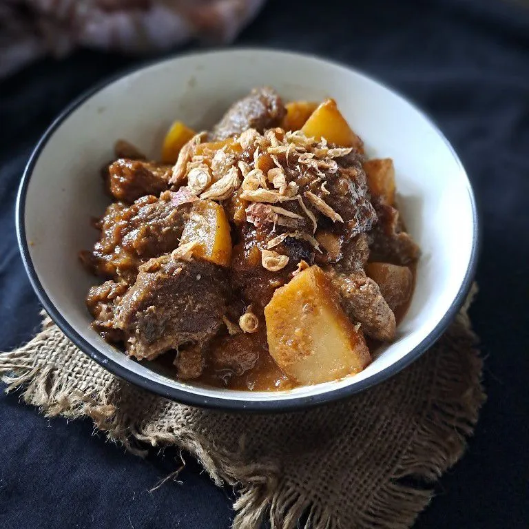 Resep Semur Daging Sederhana Rumahan di Yummy App