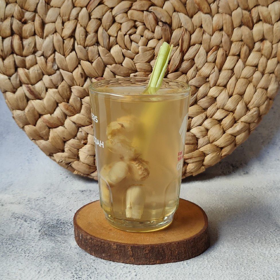 Resep Wedang Serai Jahe Madu Sederhana Rumahan di Yummy App