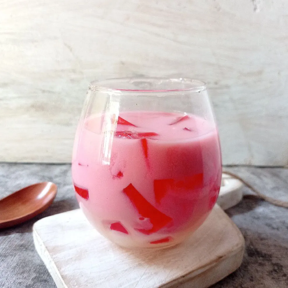 Resep Jelly Strawberry Milk Drink Sederhana Rumahan Di Yummy App