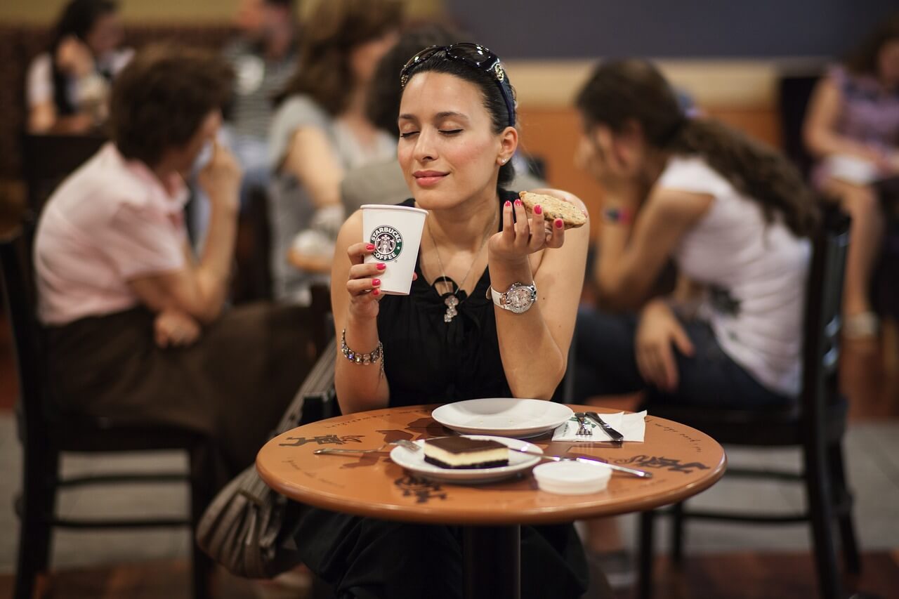 Daftar Menu Starbucks 2024 Lengkap, Harga dan Rekomendasi