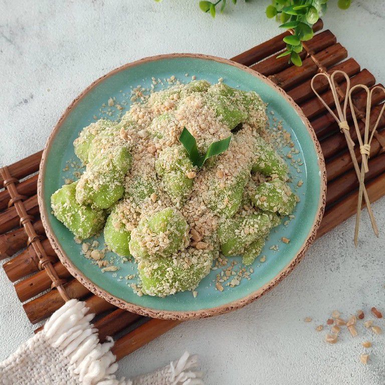 Resep Kaloci Pandan #KURCEPCEMILANANAK Sederhana Rumahan di Yummy App