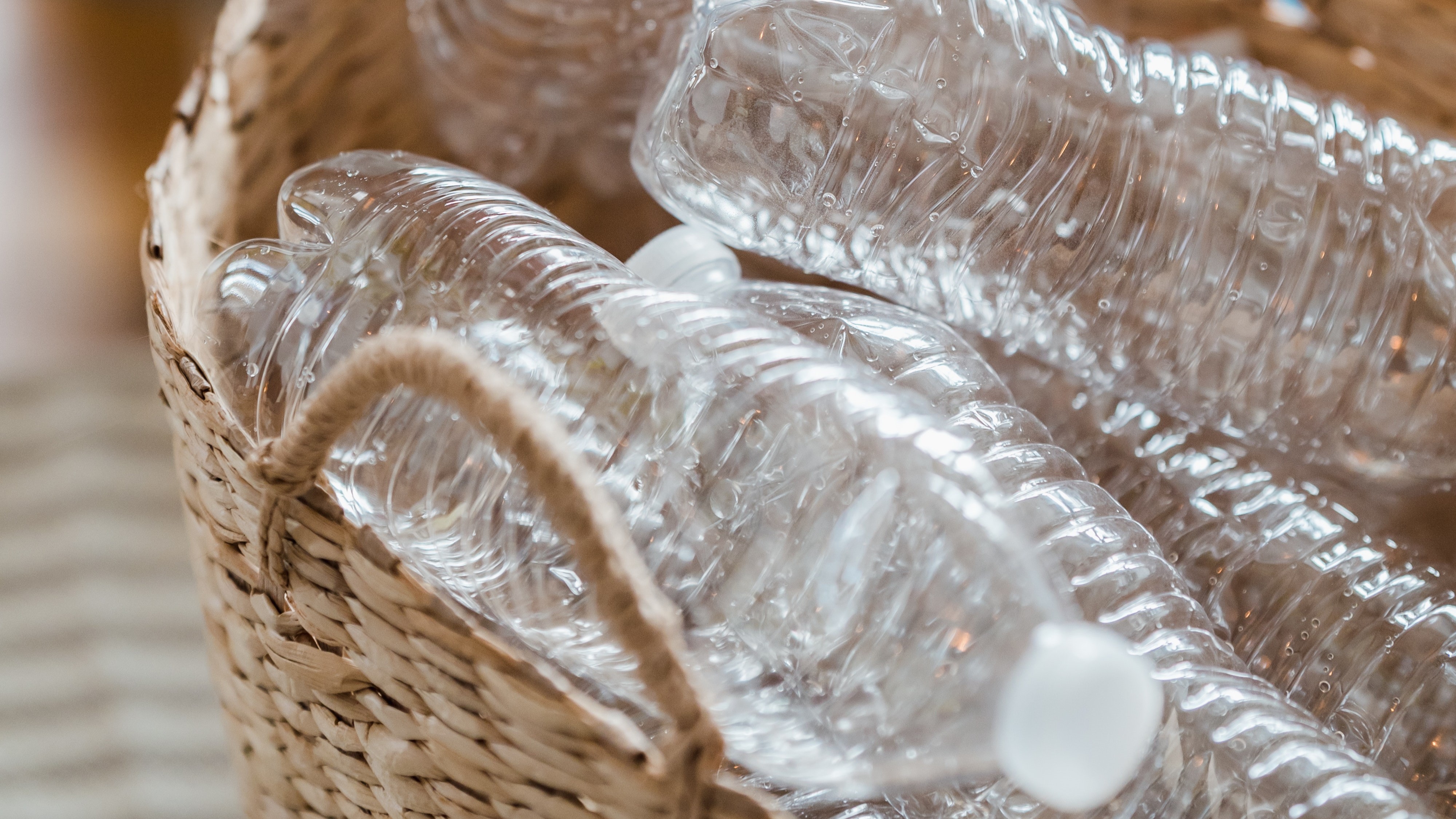 Kode Botol Plastik ini Perlu Diperhatikan!