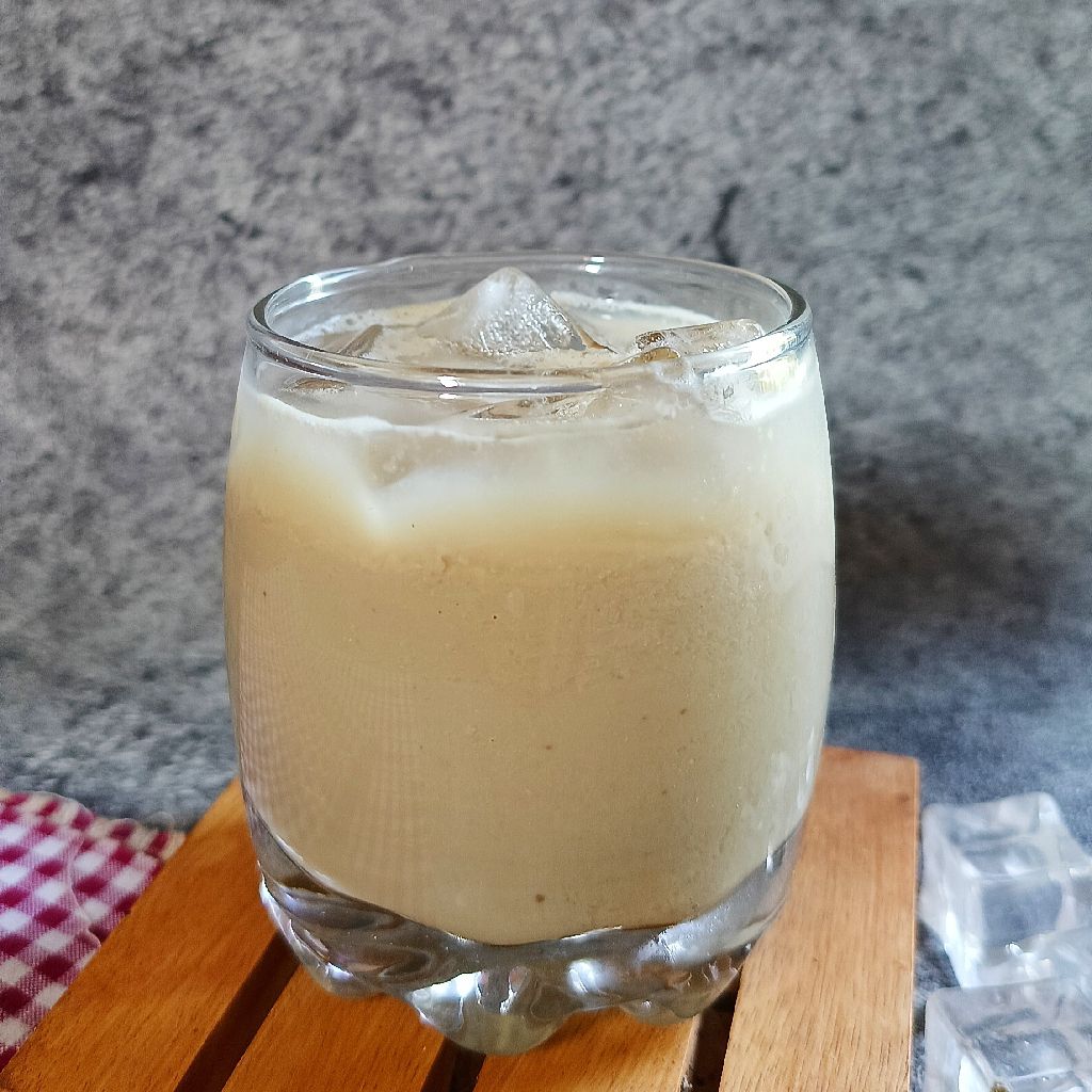 Resep Es Kopi Rum Sederhana Rumahan di Yummy App