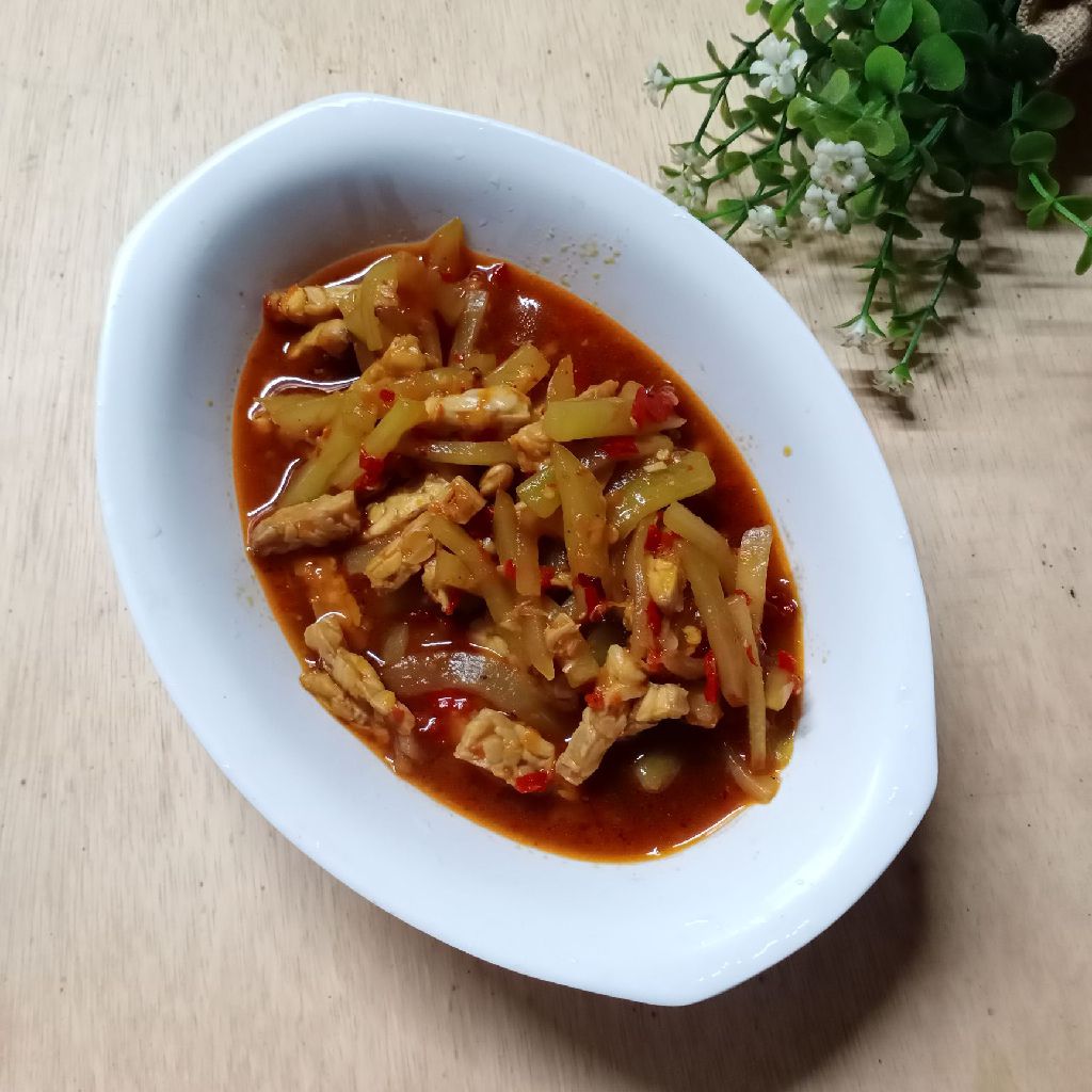 Resep Tumis Labu Siam Tempe Sederhana Rumahan di Yummy App