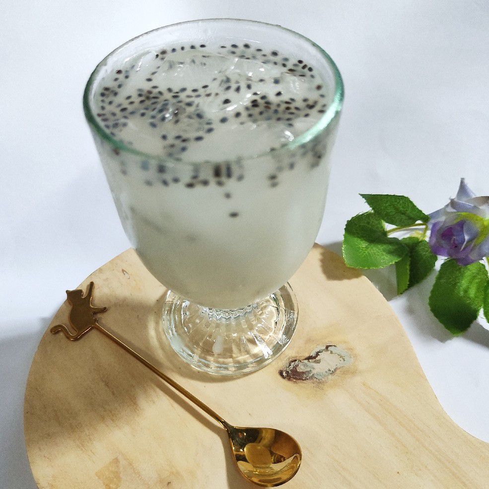 Resep Es Susu Selasih Sederhana Rumahan Di Yummy App