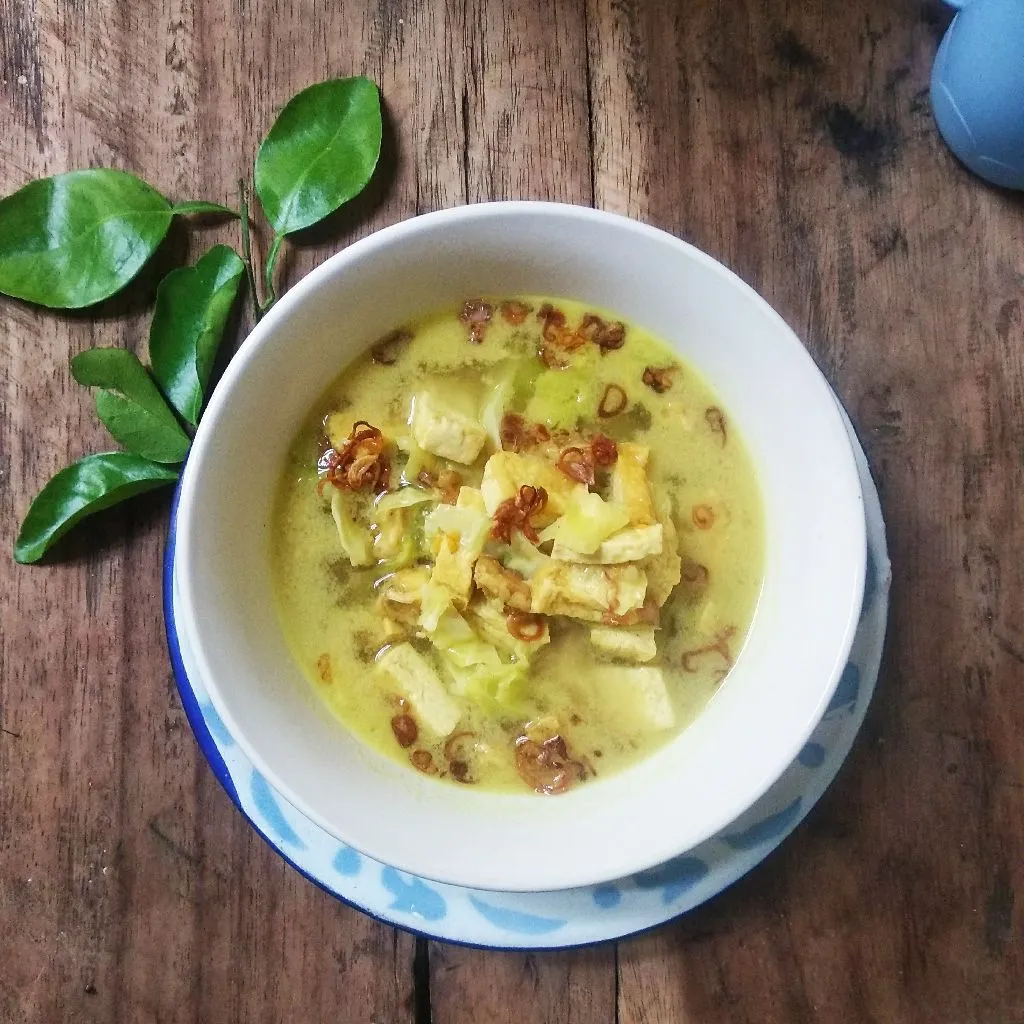 Resep Lodeh Tahu Tempe Kol Sederhana Rumahan Di Yummy App