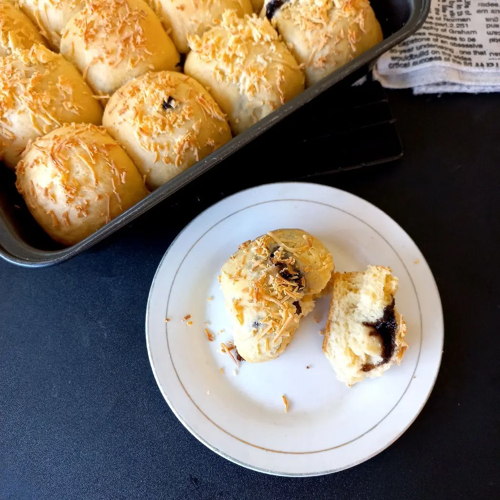 Resep Roti Keju Cokelat (Topping Keju) Sederhana Rumahan di Yummy App