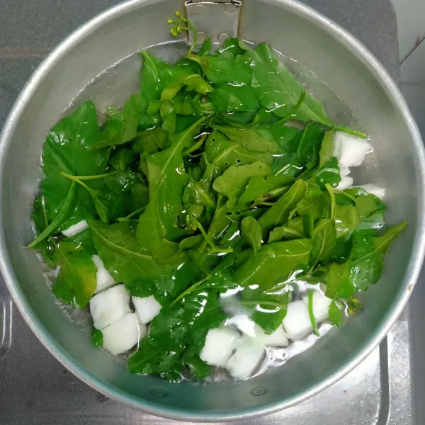 Resep Sayur Lempuyung Waluh Putih Tomat Sederhana Rumahan di Yummy App