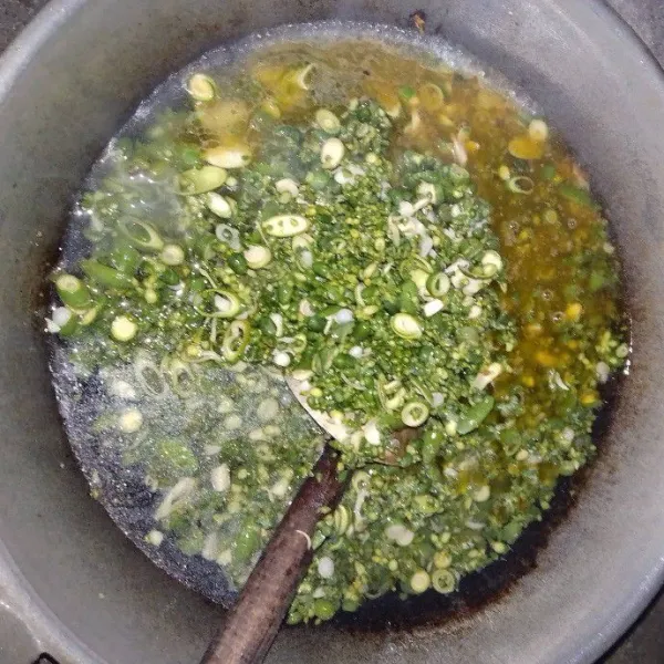 Resep Oseng Kroto Melinjo Sederhana Rumahan di Yummy App