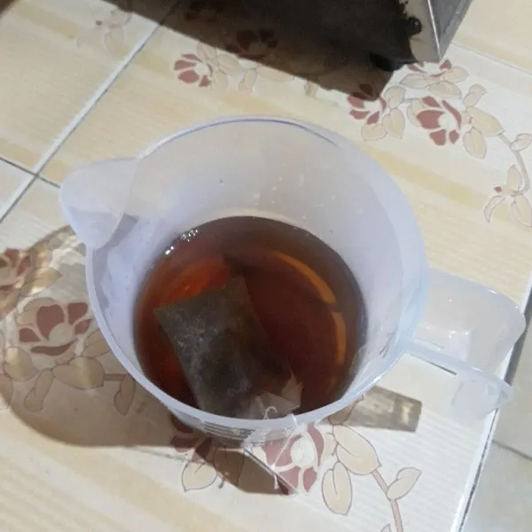 Resep Strawberry Lemon Tea Sederhana Rumahan di Yummy App