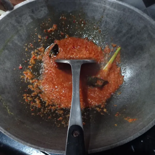 Resep Sayur Daun Singkong Rimbang Sederhana Rumahan di Yummy App Resep Sayur Daun Singkong Rimbang Sederhana Rumahan di Yummy App