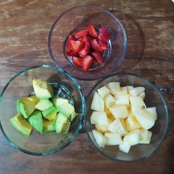 Resep Smoothies Alpukat Strawberry Apel Sederhana Rumahan Di Yummy App