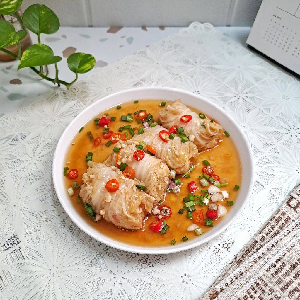 Resep Sawi Putih Gulung Isi Ayam Pedas Sederhana Rumahan Di Yummy App