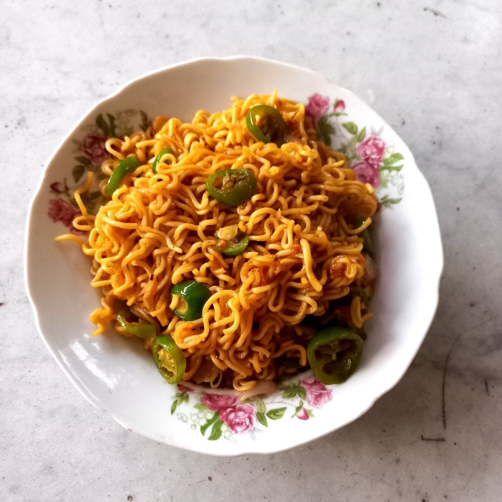 Resep Mie Goreng Cabe Gendot Sederhana Rumahan di Yummy App