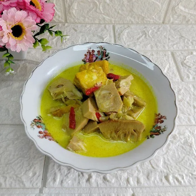 Resep Lodeh Tewel Tahu Kuning Sederhana Rumahan Di Yummy App