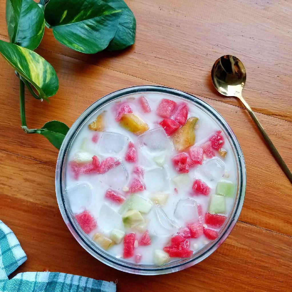 Resep Es Buah Susu Sederhana Rumahan di Yummy App