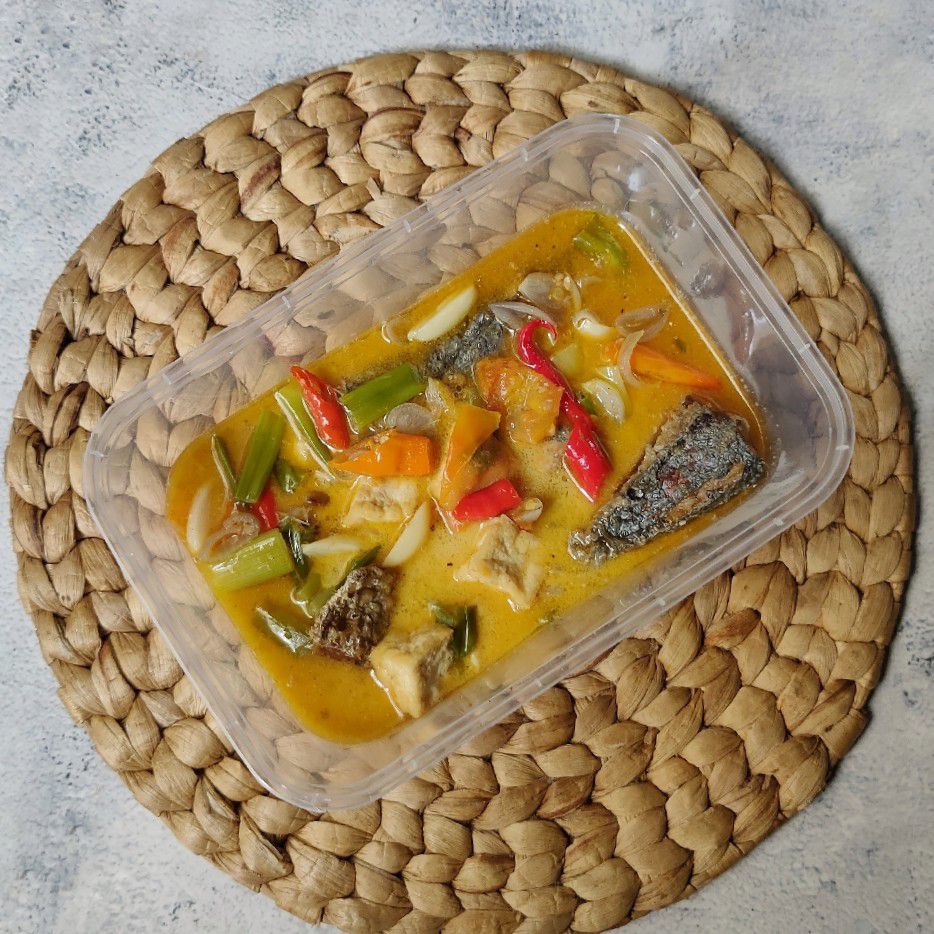 Resep Empis Empis Ikan Salem Dan Tahu Sederhana Rumahan di Yummy App