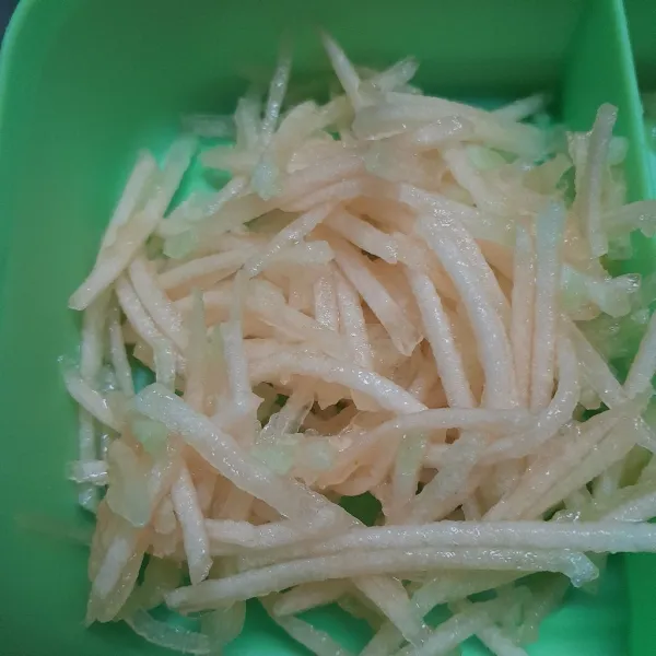 Resep Es Cocopandan Melon Selasih Sederhana Rumahan Di Yummy App