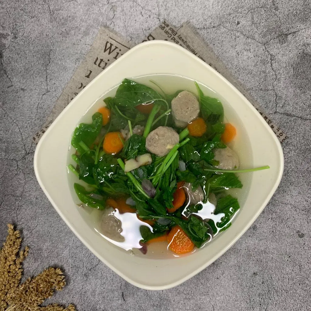 Resep Sayur Bening Bayam Wortel Bakso Sapi Sederhana Rumahan Di Yummy App