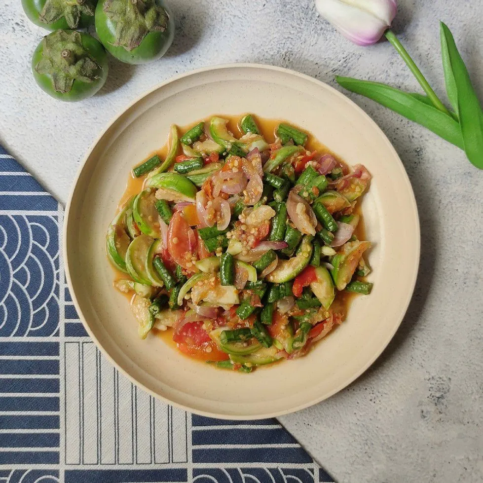 Resep Beberuk Terong Kacang Panjang Sederhana Rumahan di Yummy App