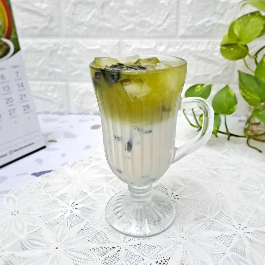 Resep Es Matcha Latte Cincau Sederhana Rumahan di Yummy App