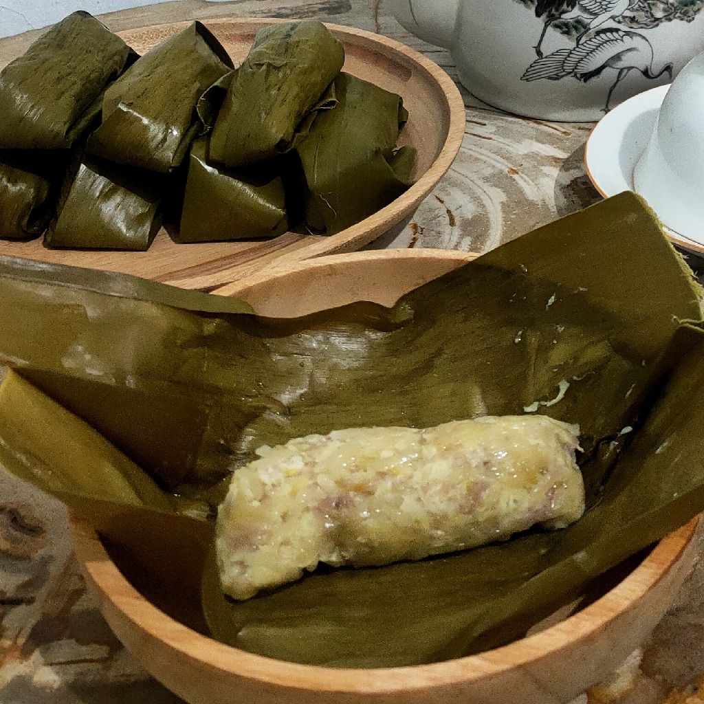 Resep Lapek Ketan Pisang Sederhana Rumahan di Yummy App