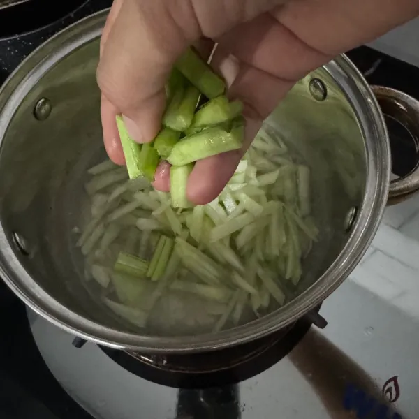 Resep Rebusan Labu Siam Sawi Hijau Sederhana Rumahan di Yummy App