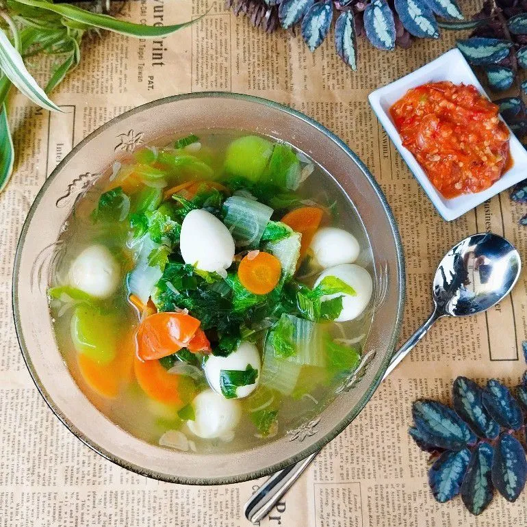 Resep Sop Sayuran Telur Puyuh Sederhana Rumahan di Yummy App
