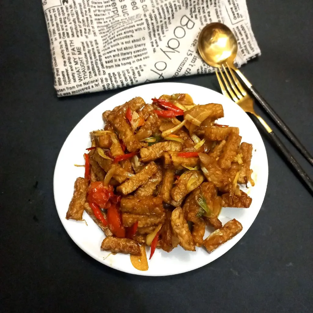 Resep Tempe Bumbu Kunyit Asam Sederhana Rumahan Di Yummy App