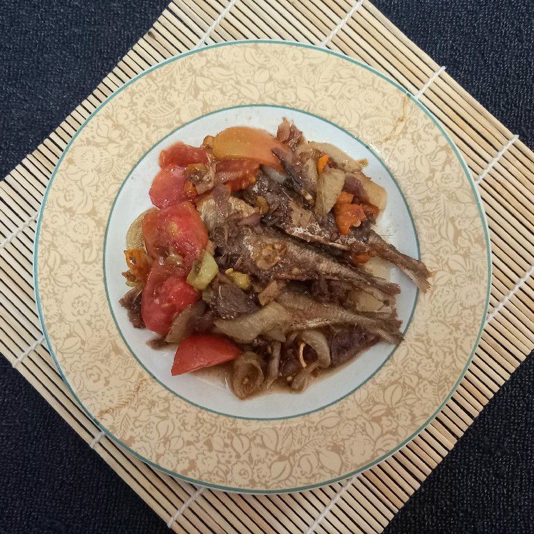 Resep Tumis Ikan Pindang Asam Sederhana Rumahan di Yummy App