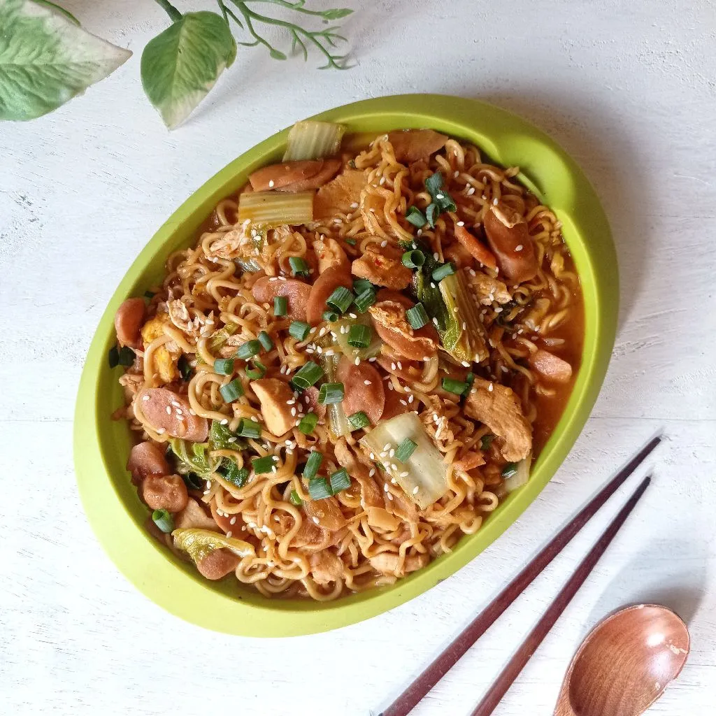 Resep Mie Nyemek Gochujang Sederhana Rumahan Di Yummy App