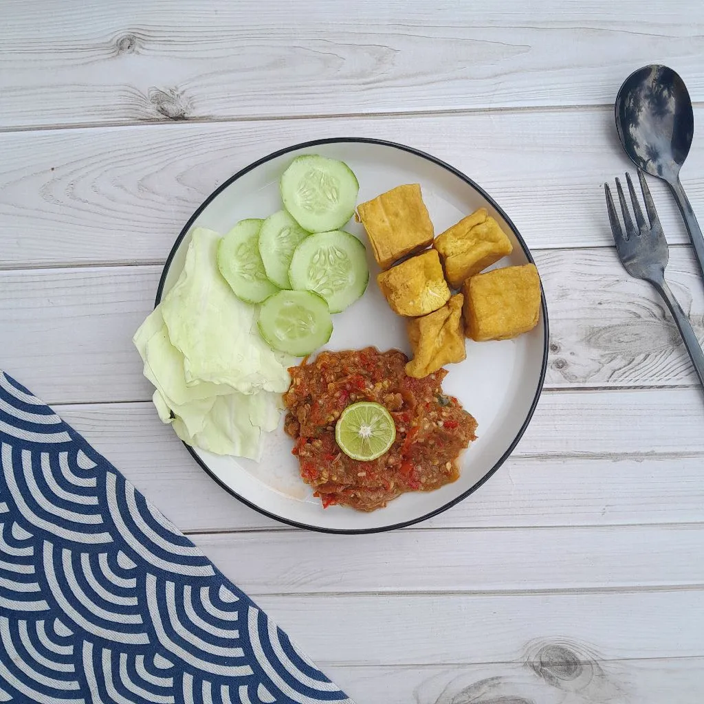Resep Tahu Bumbu Sambal Pecak Sederhana Rumahan Di Yummy App