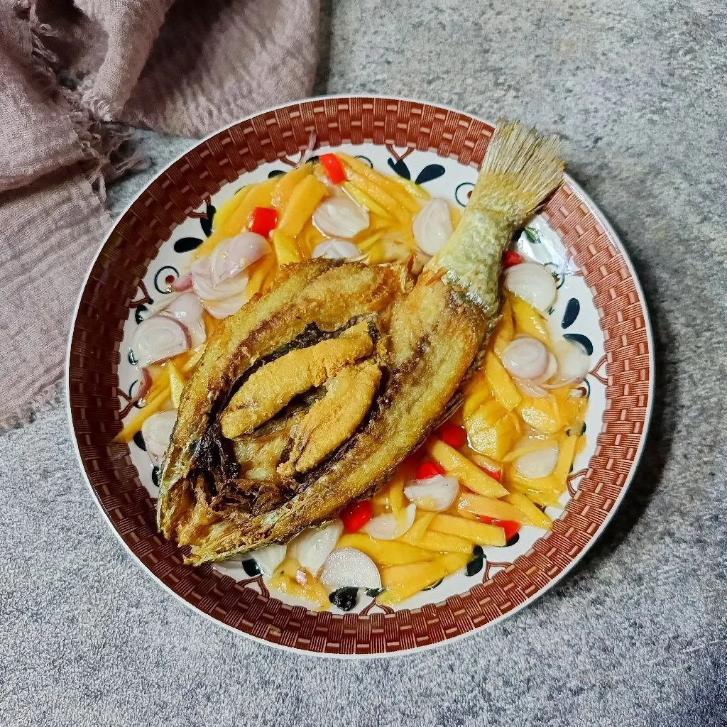 Resep Ikan Belanak Cacapan Hampalam Sederhana Rumahan di Yummy App