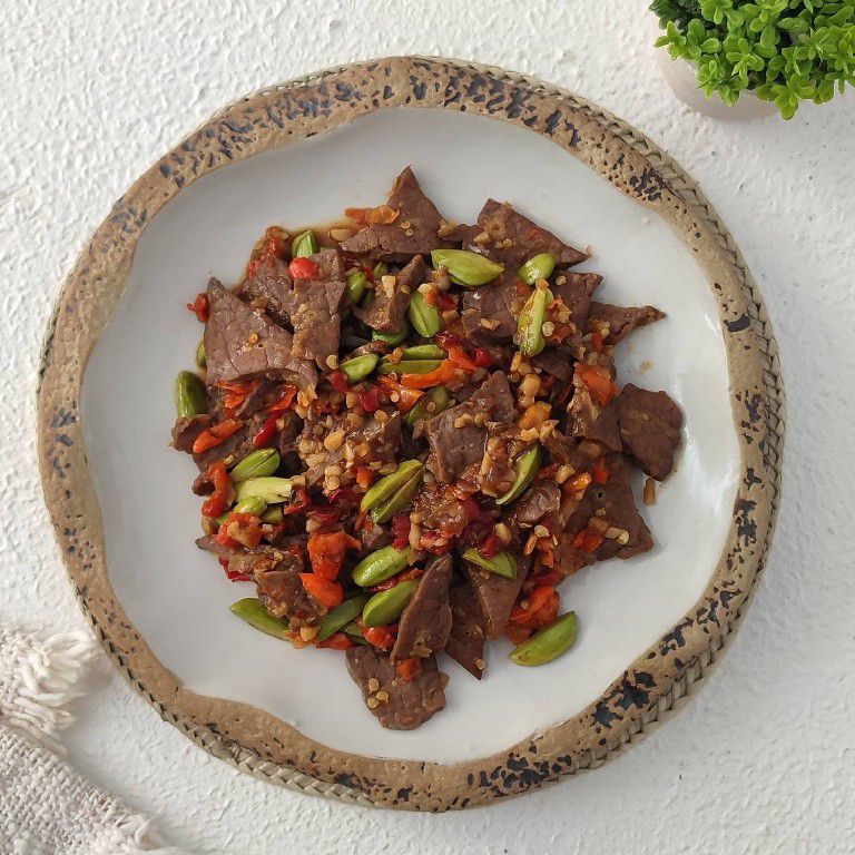 Resep Oseng Paru Petai Mercon Sederhana Rumahan di Yummy App