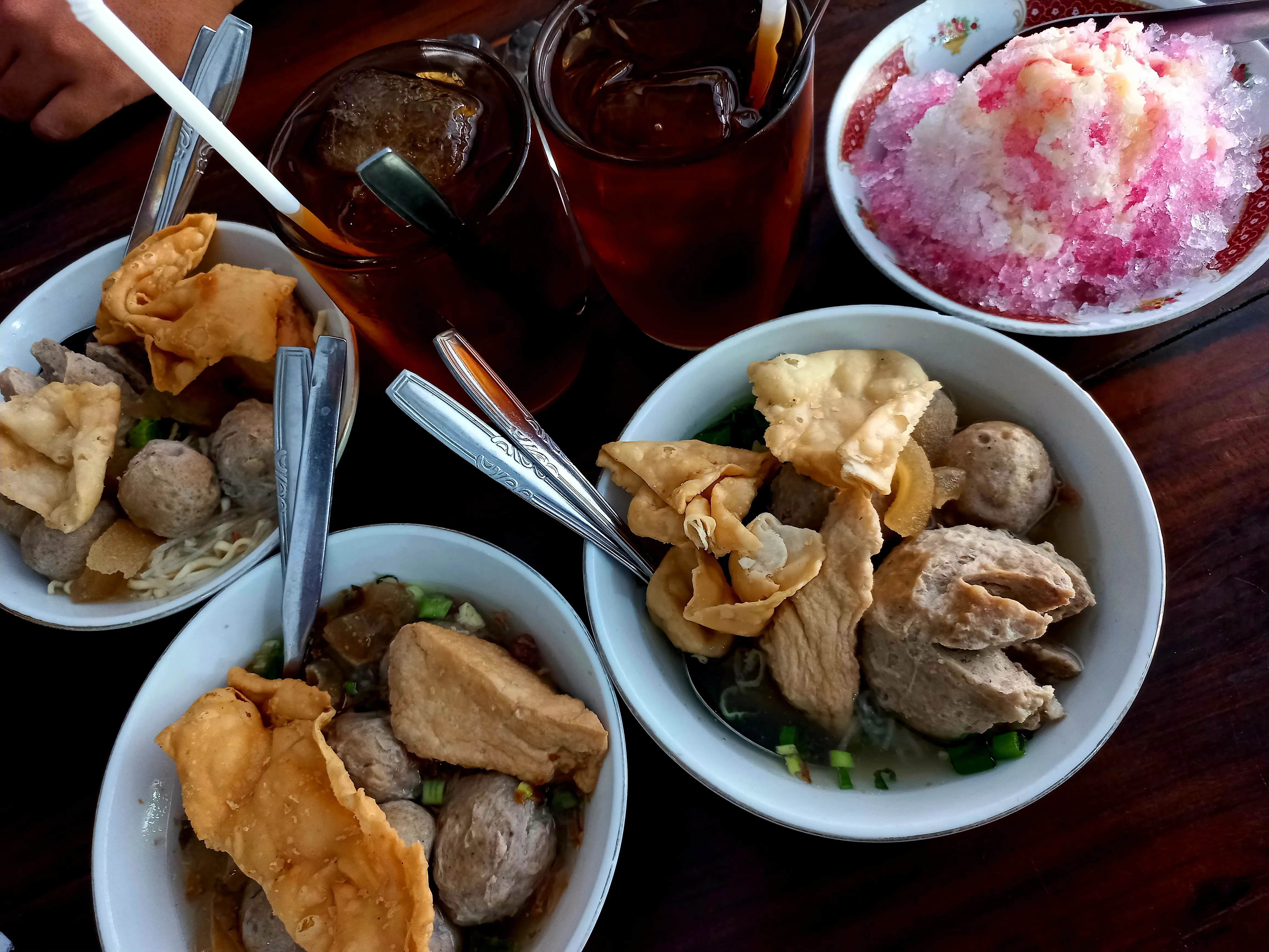 7 Tempat Makan Bakso di Solo yang Enak dan Legendaris