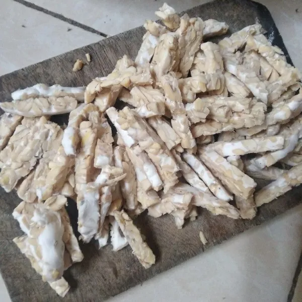 Resep Kering Manis Tempe Sederhana Rumahan di Yummy App