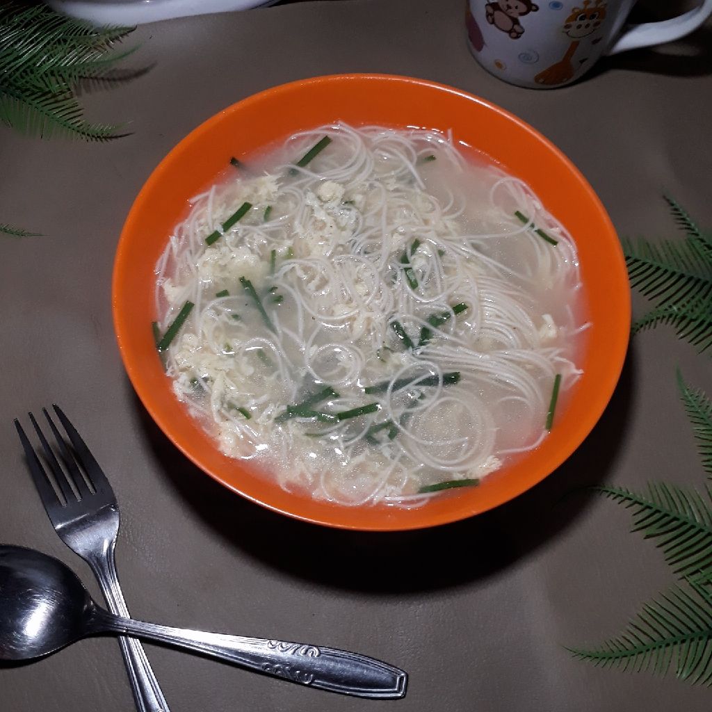 Resep Misua Kuah Telur Kucai Sederhana Rumahan di Yummy App