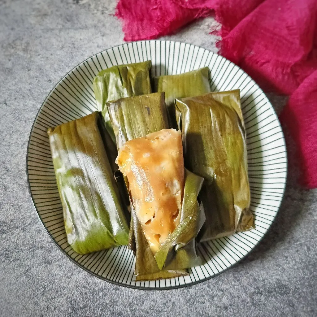 Resep Pais Pisang Gula Aren Sederhana Rumahan di Yummy App