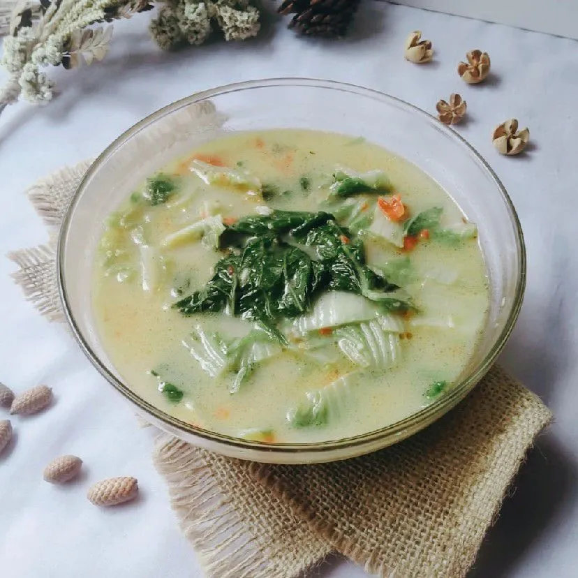 Resep Besengek Santan Sawi Putih Sederhana Rumahan di Yummy App