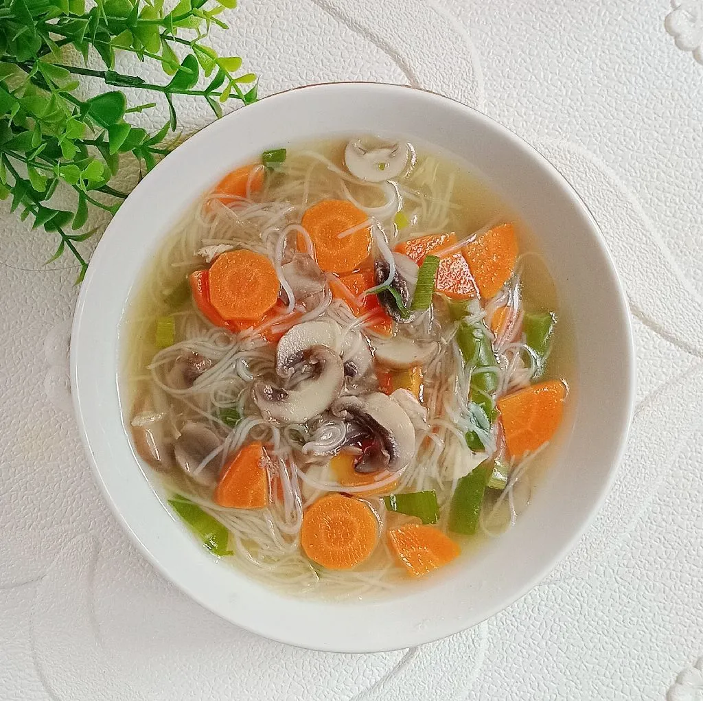 Resep Sop Jamur Kancing Sederhana Rumahan Di Yummy App