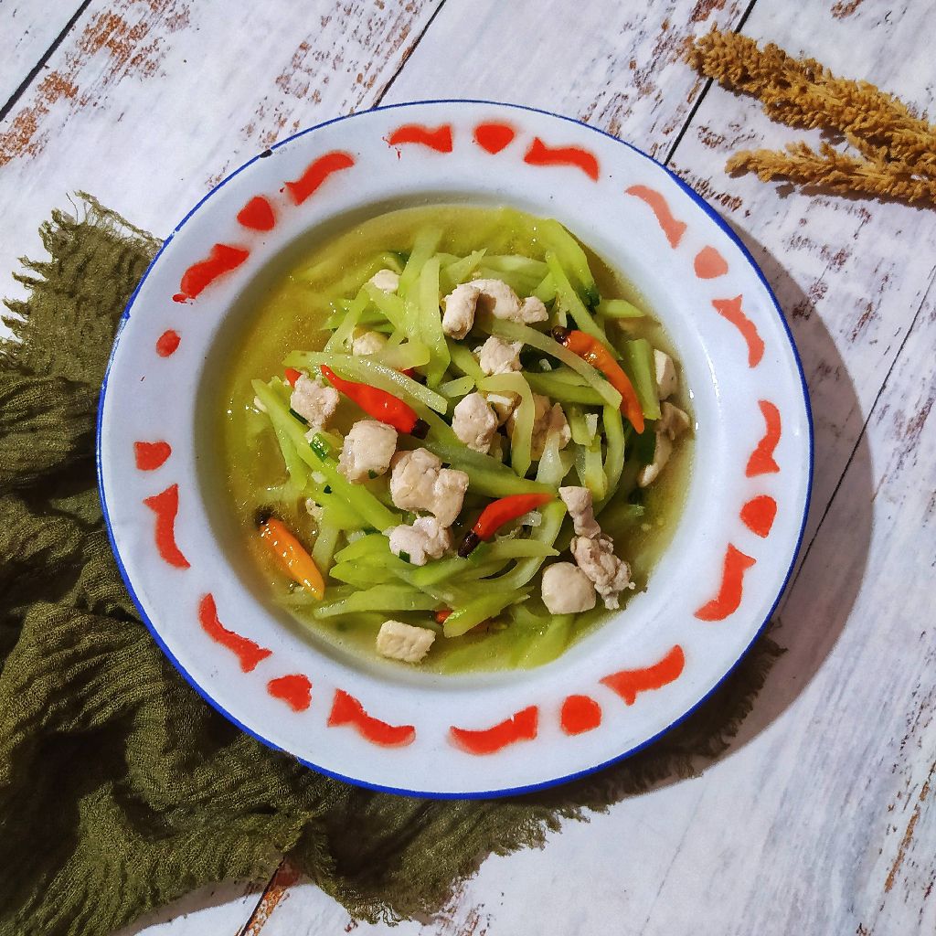 Resep Cah Labu Siam Ayam Sederhana Rumahan di Yummy App