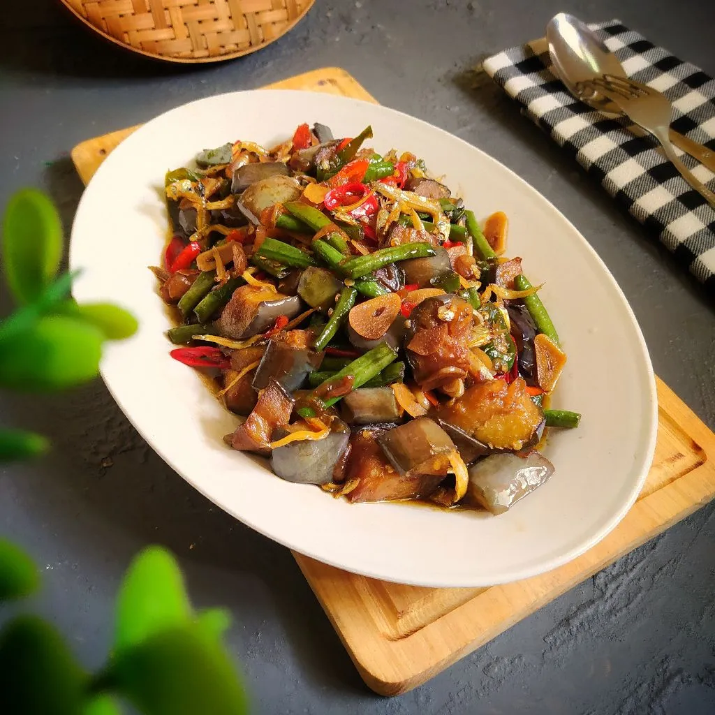 Resep Tumis Terong Teri Sederhana Rumahan Di Yummy App
