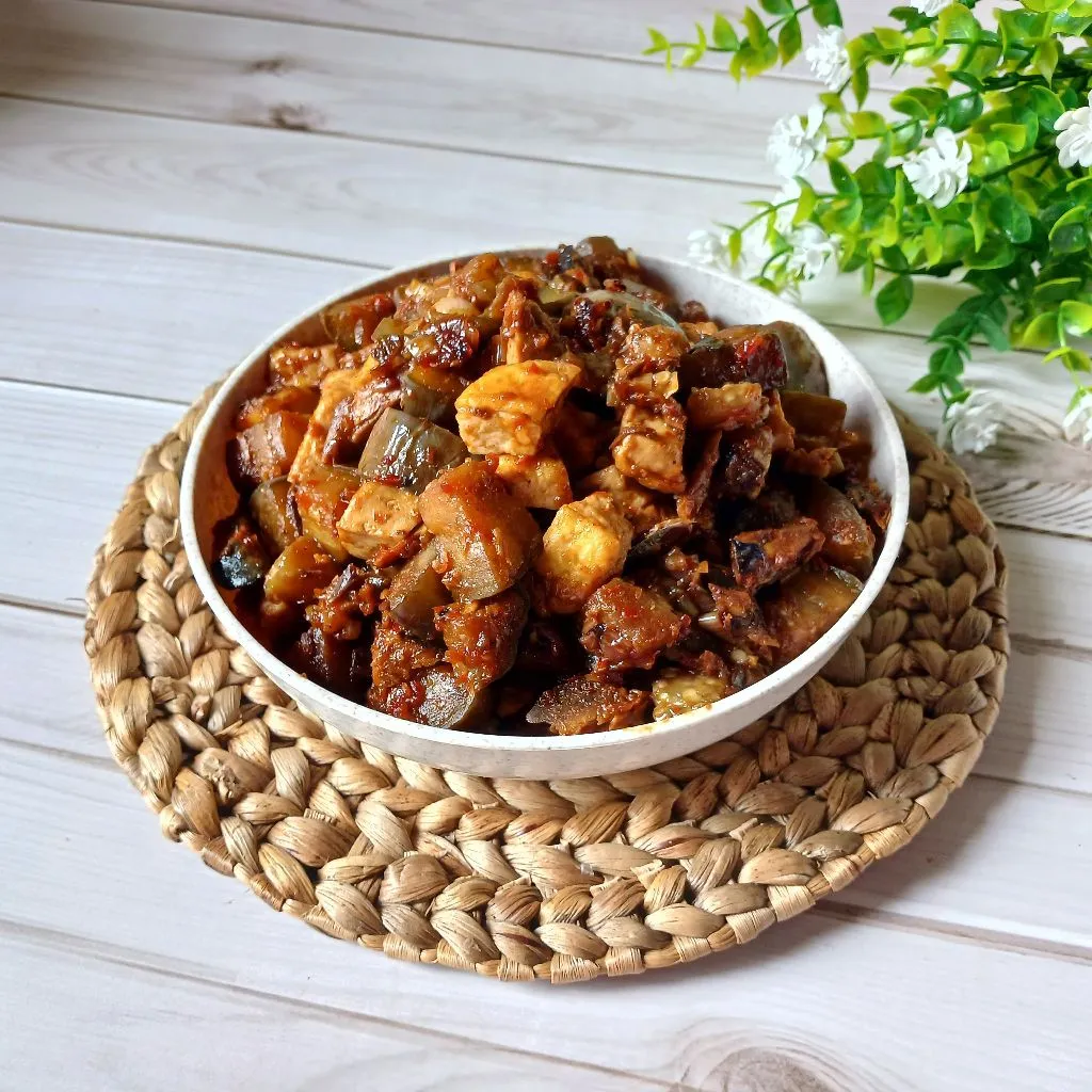 Resep Tumis Terong Tahu Cakalang Sederhana Rumahan Di Yummy App