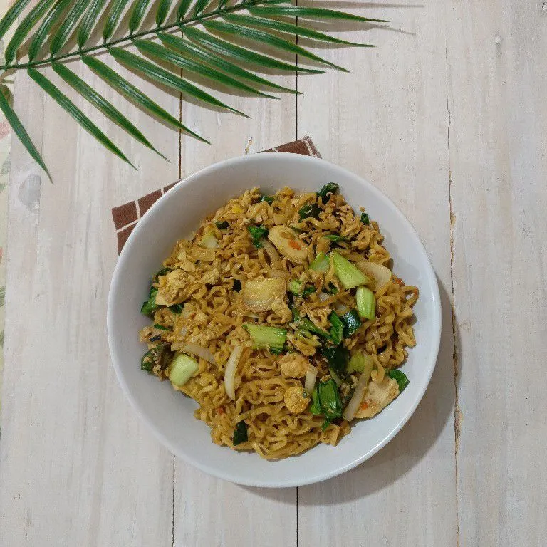 Resep Mie Goreng Cabe Ijo Praktis Sederhana Rumahan di Yummy App